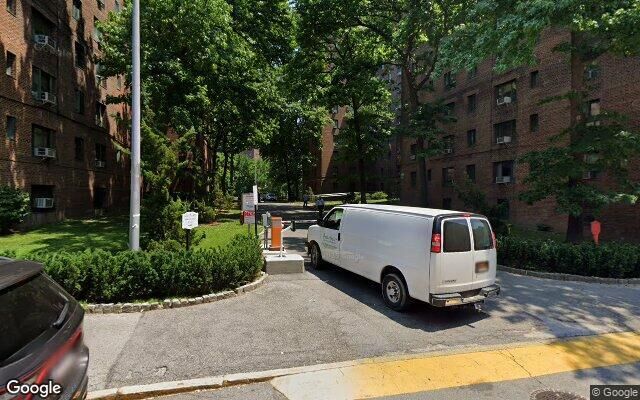 25 Metropolitan Oval #3C, Bronx, NY 10462